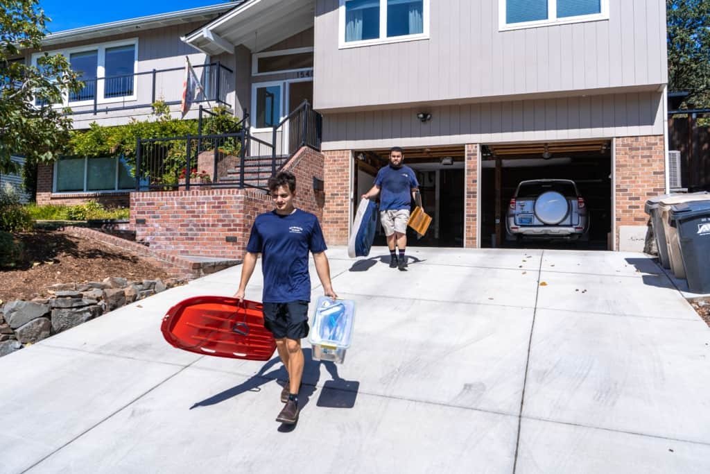 The Ultimate Checklist for Moving to Oregon in 2025: A Local’s Guide